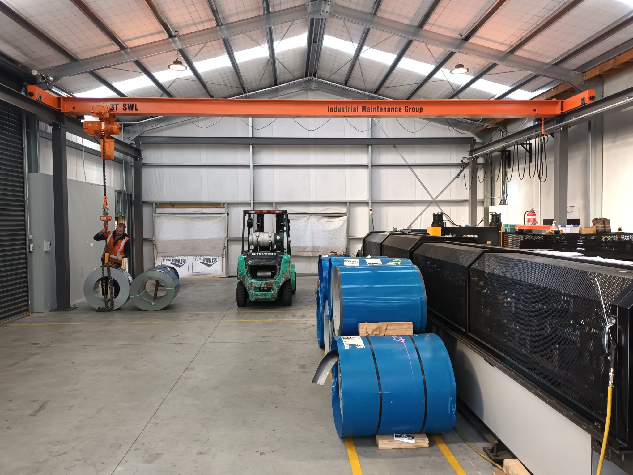 Freestanding Gantry Cranes – IMG